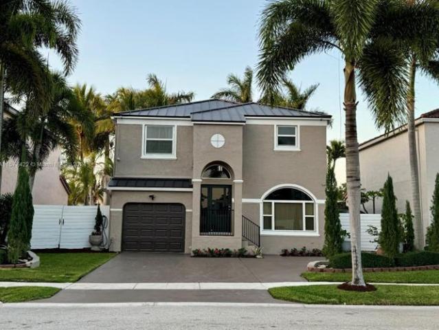 15835 NW 7th St, Pembroke Pines, FL 33028