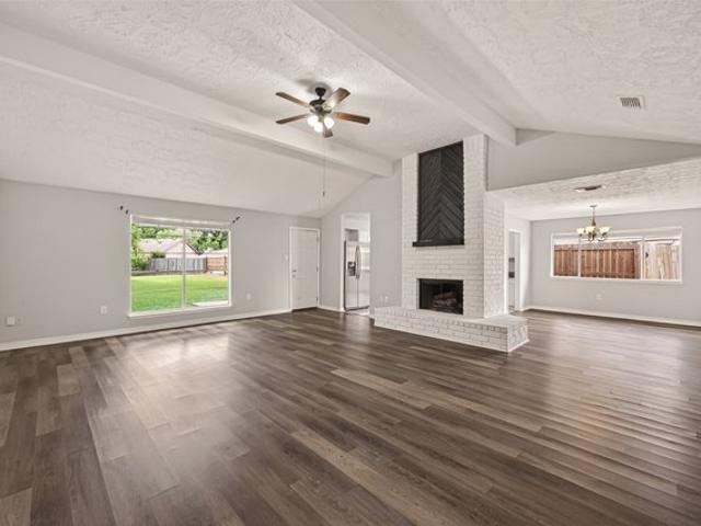 15839 Thistledew Dr, Houston, TX 77082