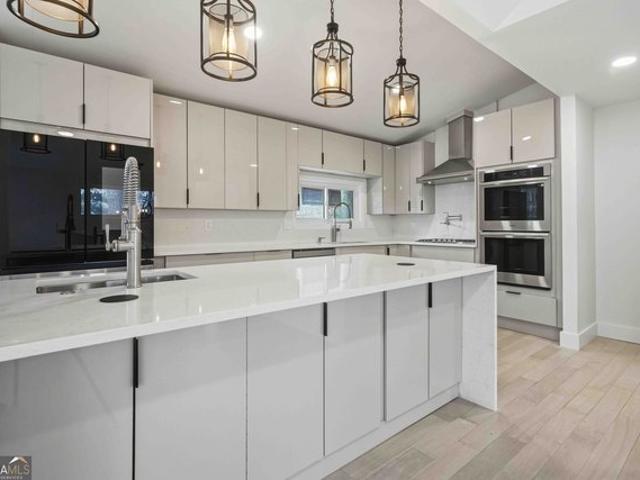 1583 Nantahalla Dr NE, Atlanta, GA 30329