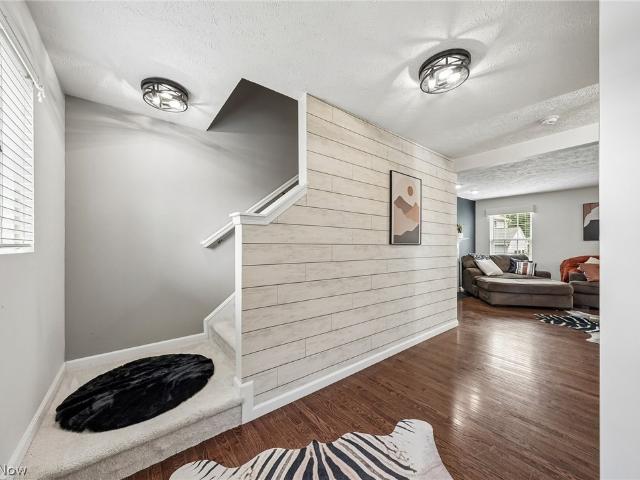 1583 Crescent Drive