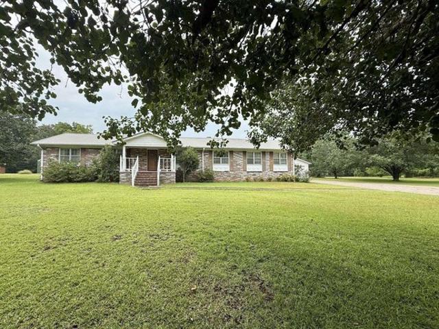 1583 Steele Station Rd, Rainbow City, AL 35906