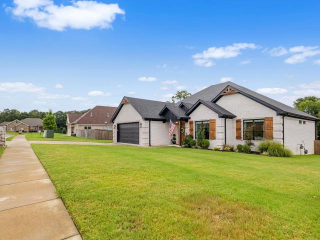 1583 Waterford Drive