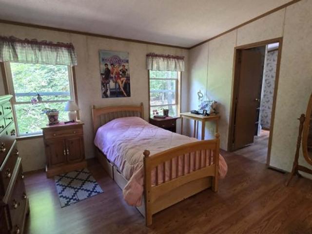 158 Costello Rd, Gardiner, ME 04345
