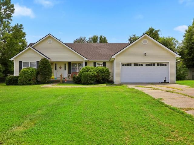 158 Cabin Creek Hts, Winchester, KY 40391