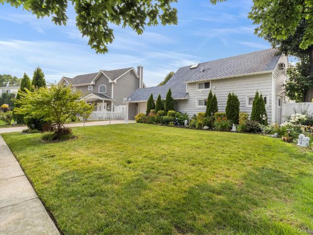 158 Blueberry Lane