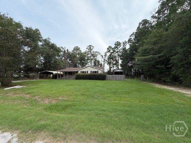 158 Golf Ln, Springfield, GA 31329