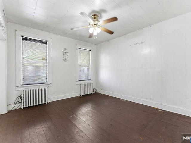 158 Fulton Avenue