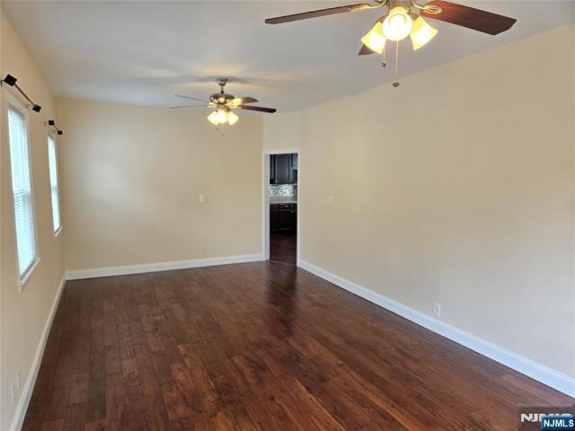 158 Knapp Avenue # 2