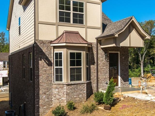 158 Oasis Dr, La Vergne, TN 37086 | MLS #3136 | Compass