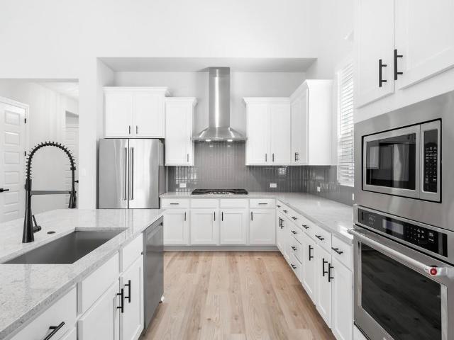 158 Loysoya St