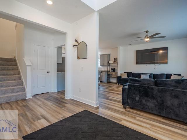 158 Legacy Lane