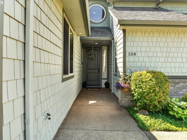 158 muirfield ave