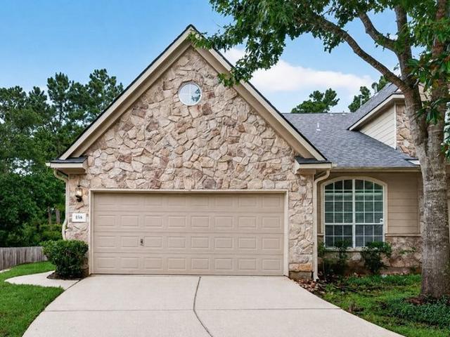 158 N Valley Oaks Cir, The Woodlands, TX 77382