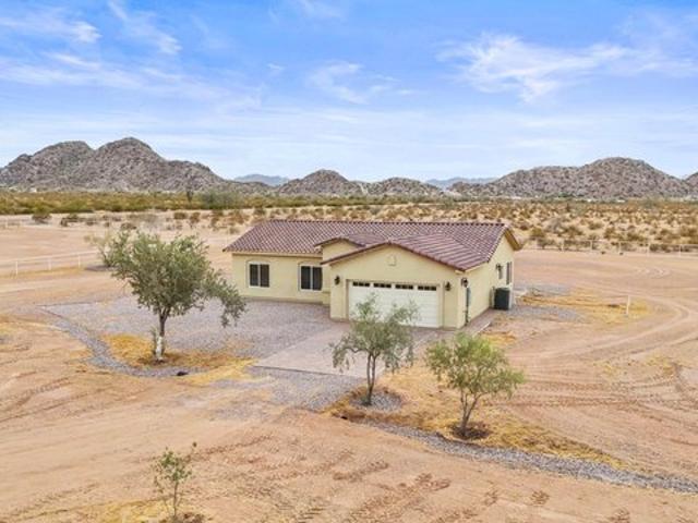 158 N Pettoshas Dr, Maricopa, AZ 85139