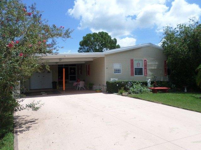 158 Northbrook St SE, Grand Rapids, MI 49548