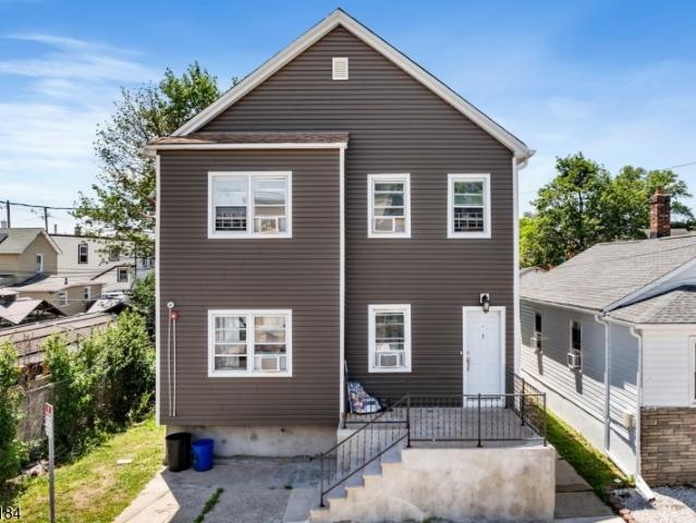 158 S 5th Ave