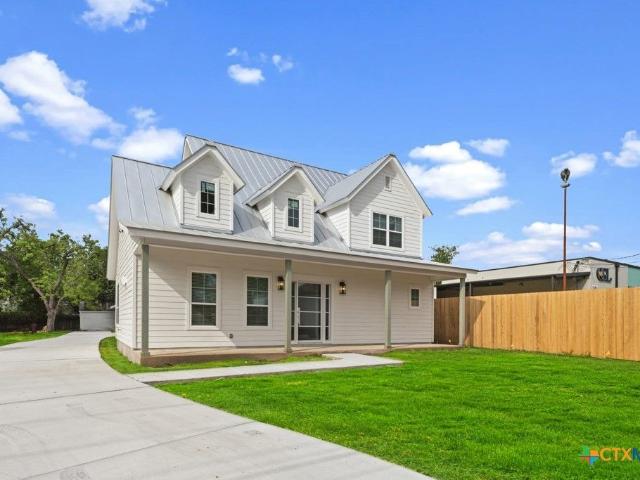 158 S Academy Avenue, New Braunfels, US, TX