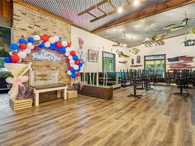 158 S Military Road