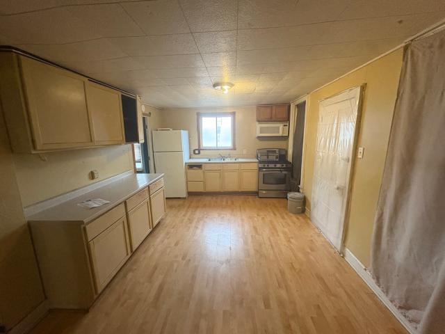 158 S Railroad St, Braidwood, IL 60408 | MLS #12538 | Compass