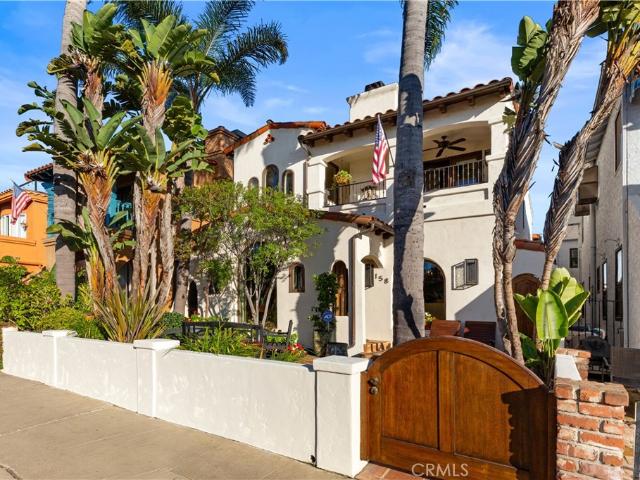 158 Santa Ana Ave, Long Beach, CA 90803 | MLS #OC26030 | Compass