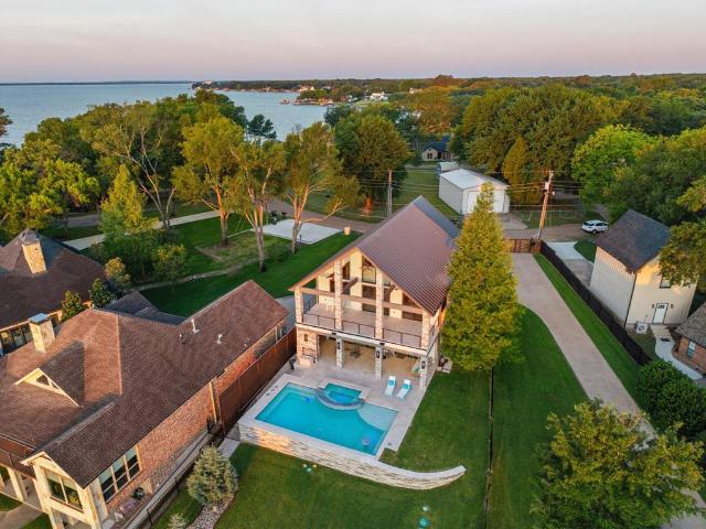 158 Surls Drive