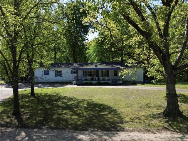 158 Private Road 122, Eucha, OK 74342
