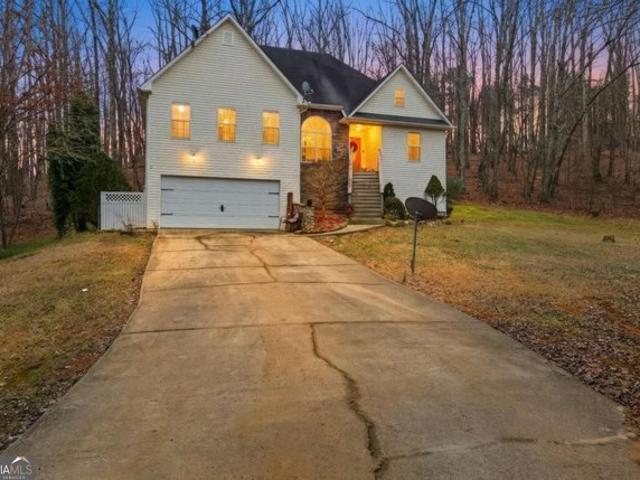 158 Ridge Ln, Lula, GA 30554