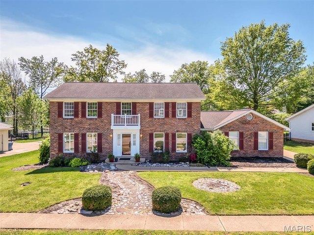 15940 Woodlet Way Ct, Chesterfield, MO 63017
