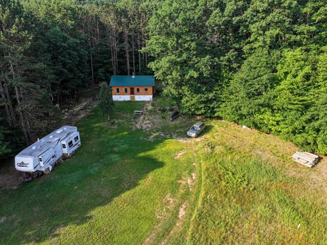 15940 Northwood Hwy, Arcadia, MI 49613