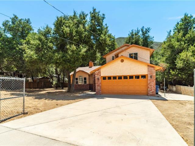 15942 Calle Hermosa