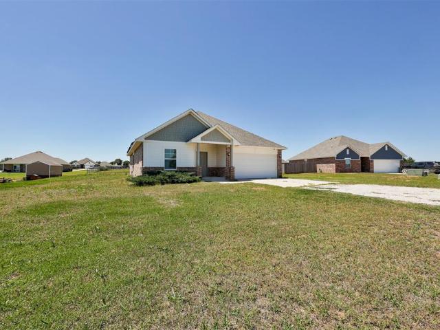 15944 Spur Circle