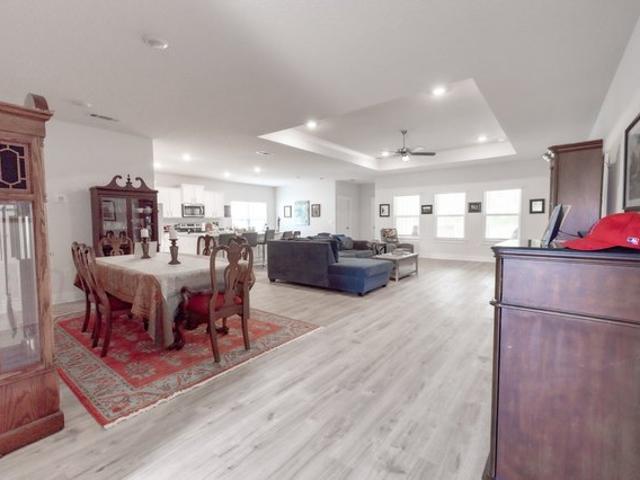 1594 Amaya Ln, Gulf Breeze, FL 32563