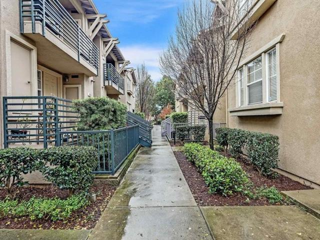 1594 Tucker St Unit 56, Oakland, CA 94603