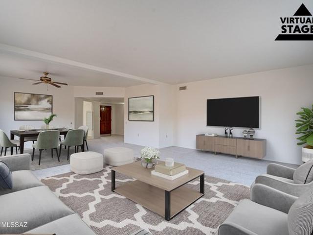 1594 W Calle Hacienda, Green Valley, AZ 85622
