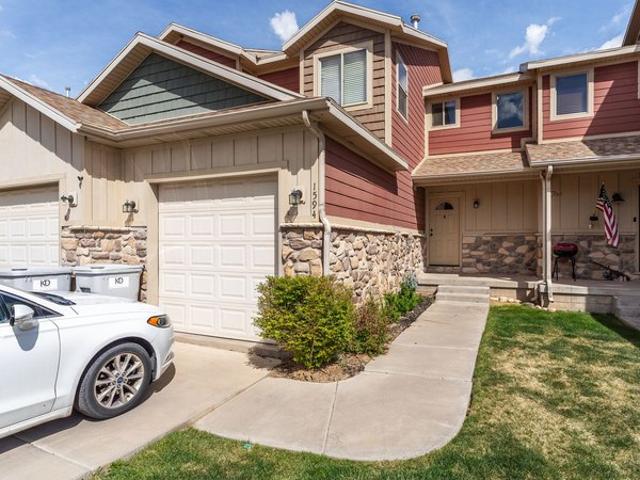 1594 W Partridge Dr, Vernal, UT 84078