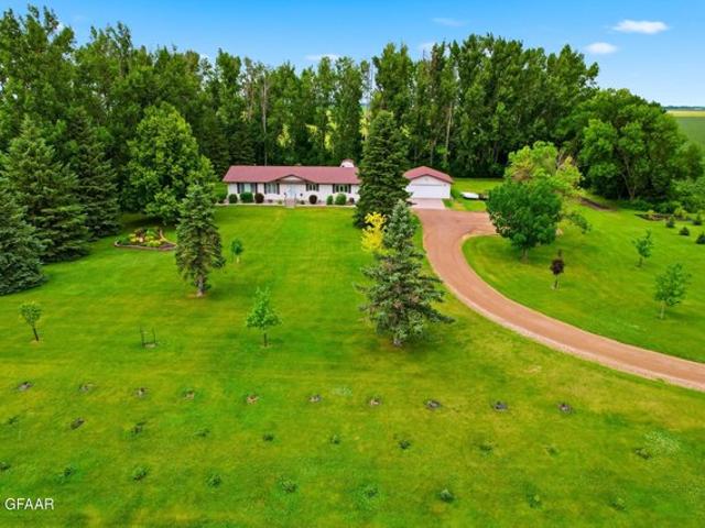 15951 ND 66, Drayton, ND 58225