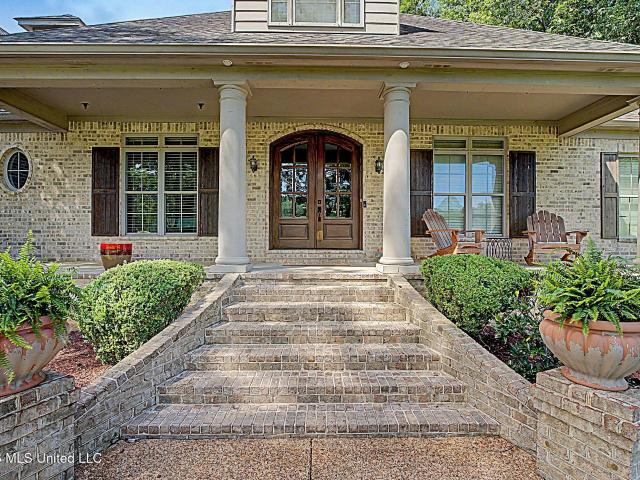 1595 Southern Ridge Trail