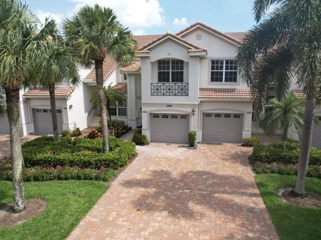 1595 Winding Oaks Way Unit 202, Naples, FL