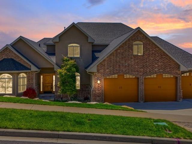 1596 E Millbrook Way S, Bountiful, UT 84010