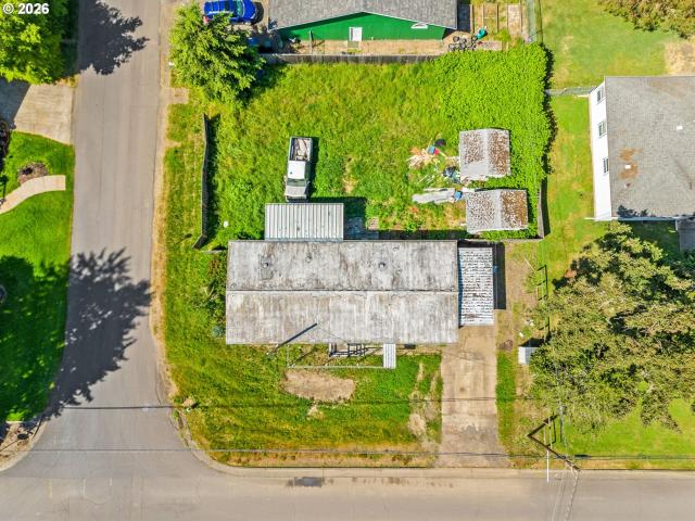 1596 W 10TH AVE