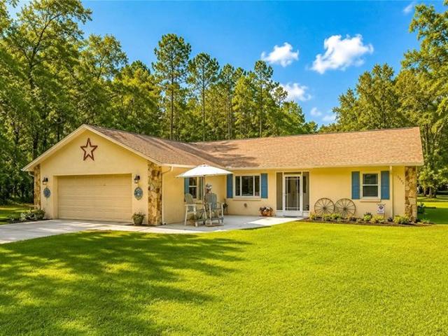 15970 NW 53rd St, Morriston, FL 32668