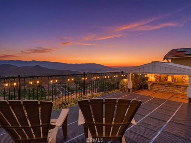 15979 Skyridge Dr, Riverside, CA 92503