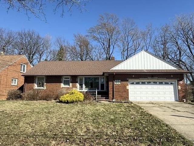 1597 E 230th St, Euclid, OH 44117