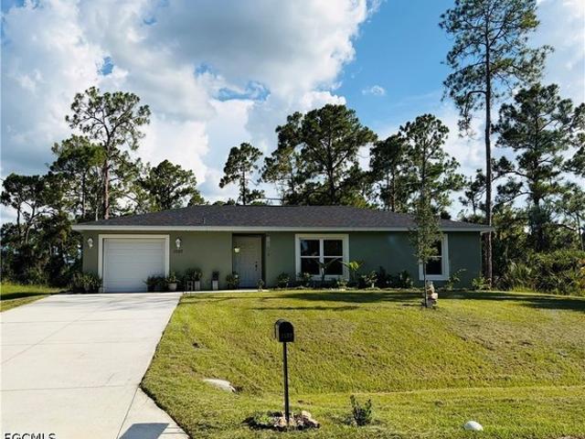 1597 Rugby Ln, Labelle, FL 33935