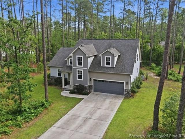 15981 Old Orchard Ct, Wagram, NC 28396
