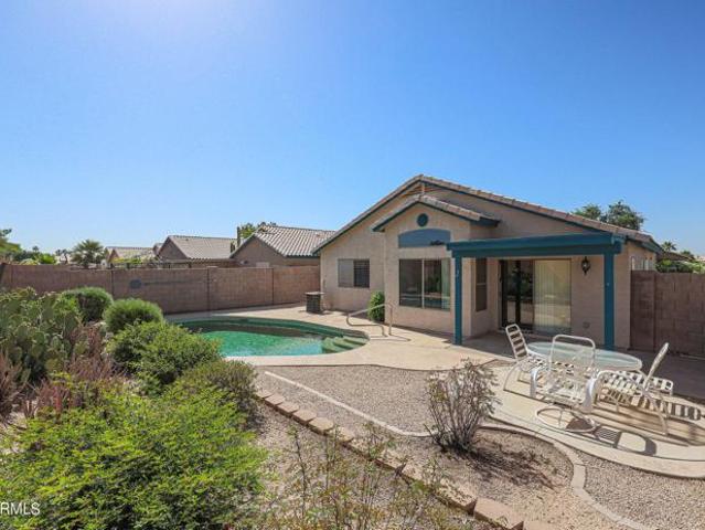 15984 W Smokey Dr, Surprise, AZ 85374