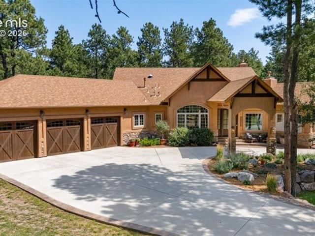 15984 Pole Pine Pt, Colorado Springs, CO 80908