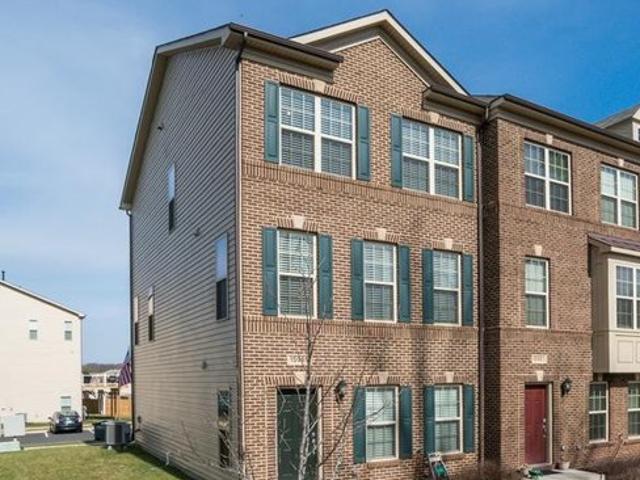 15985 Marsh Pl, Haymarket, VA 20169