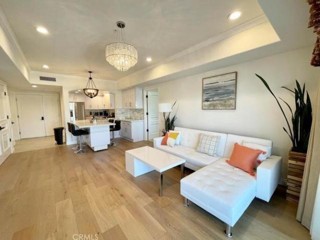 1598 Long Beach Blvd #412, Long Beach, CA 90813