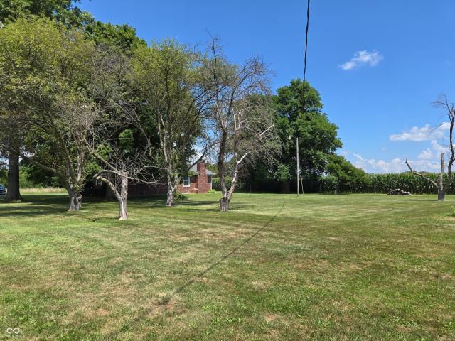 1598 S Thompson Rd, Shelbyville, IN 46176 | MLS #22099